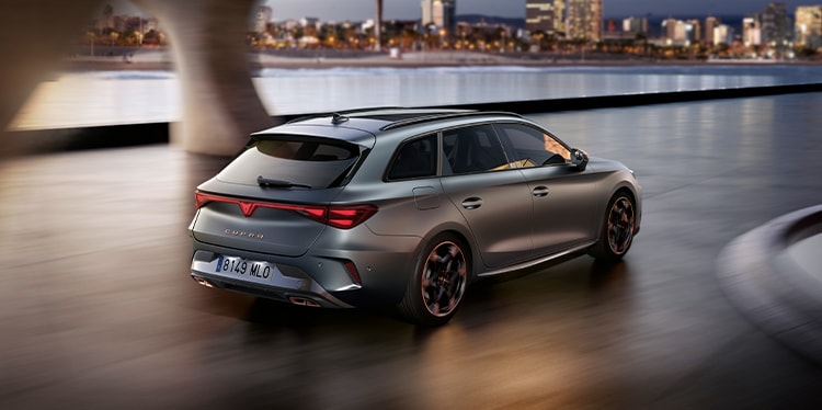CUPRA Lease WAY: Soluzioni di finanziamento flessibile | CUPRA